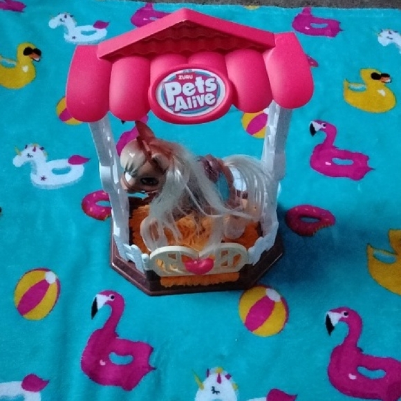 Zura | Toys | Pets Alive Zura Pony Playset Pink | Poshmark
